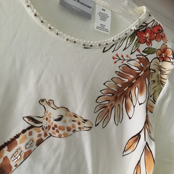 Alfred Dunner | Tops | Womens Giraffe Flloral Top | Poshmark